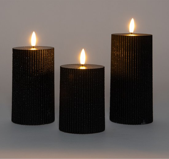 Anna Collection LED stompkaarsen - 3x - zwart - ribbel - 7,5 cm | bol