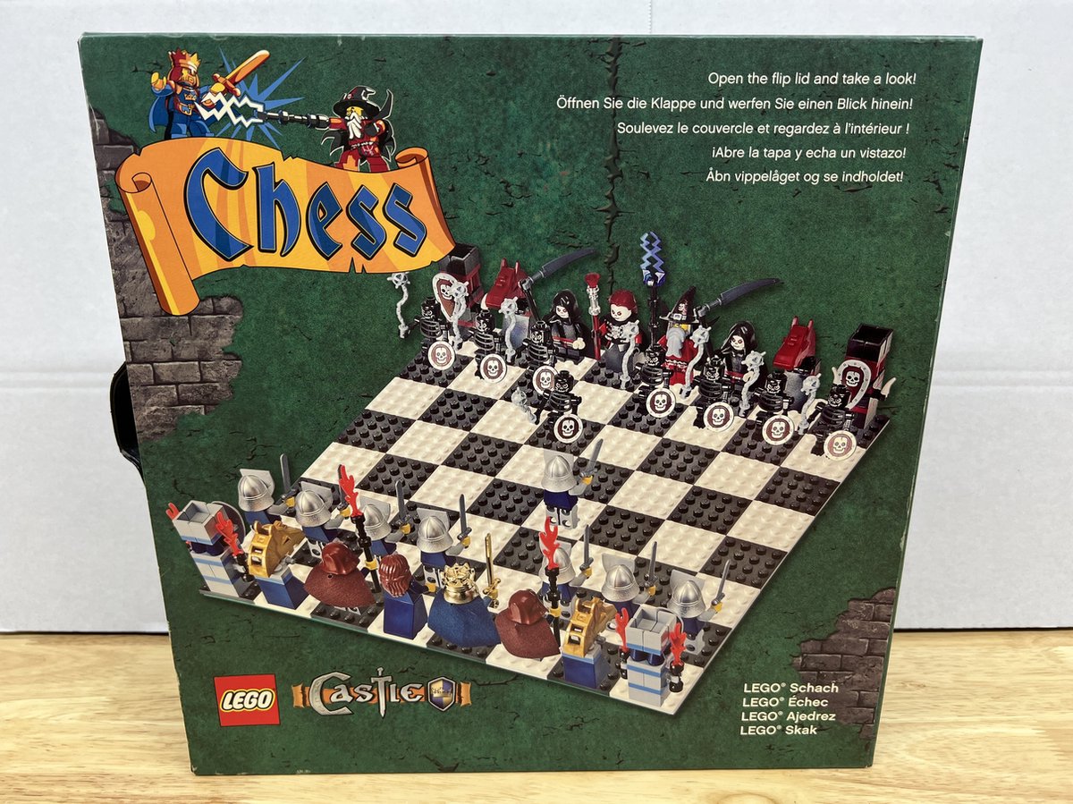 Lego Castle Chess - (set 852001 uit 2007, 24 mini figuren) | bol