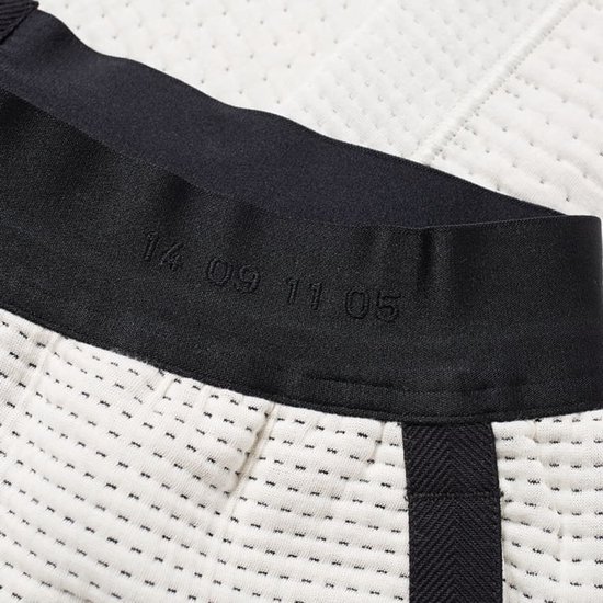 Nike Tech Pack Engineered Pant Light Bone & Black - Jogginsbroek - Wit ...