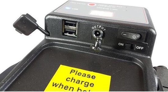 KRACHTIGE MINI BOOSTER - 12 VDC / 14 A - 1200 A/TOESTEL - AQ-TRON | bol.com