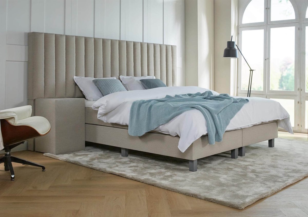 Boxspring Lyon - 160x200 - Beige - met gratis topper! | bol.com