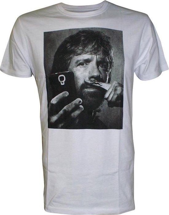 Chuck Norris - Selfie with moustache finger. White - L | bol