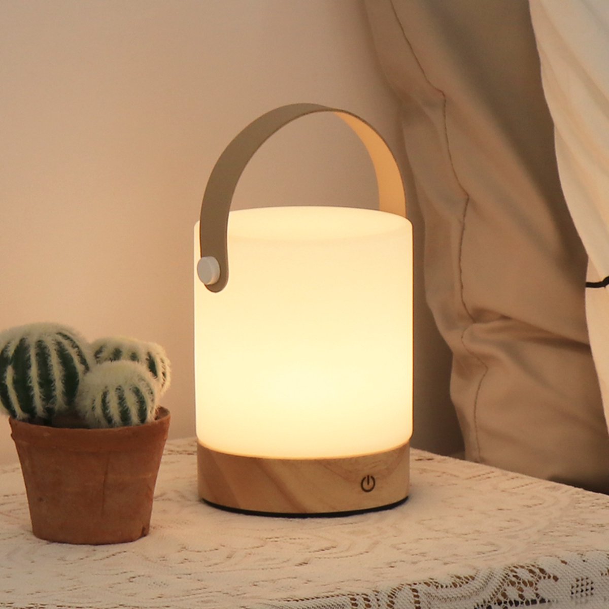 TAVELL – Tafellamp Avery – Hout – Dimbaar, Draadloos & USB – Touch ...