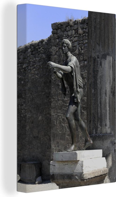 La statue en bronze du temple d' Apollo dans la toile italienne de ...