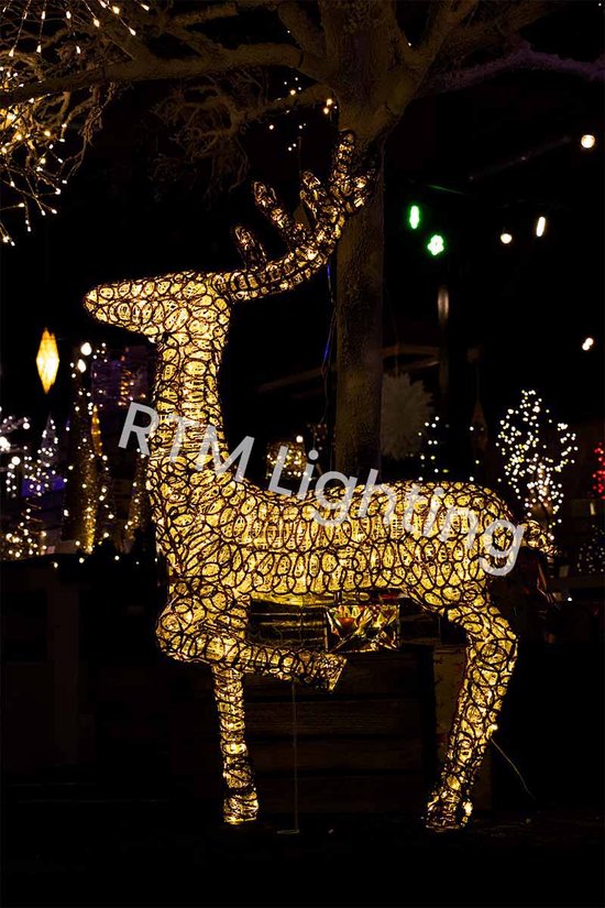 Rendier groot staand met 1 poot omhoog "Exclusivo" - 120cm | bol.