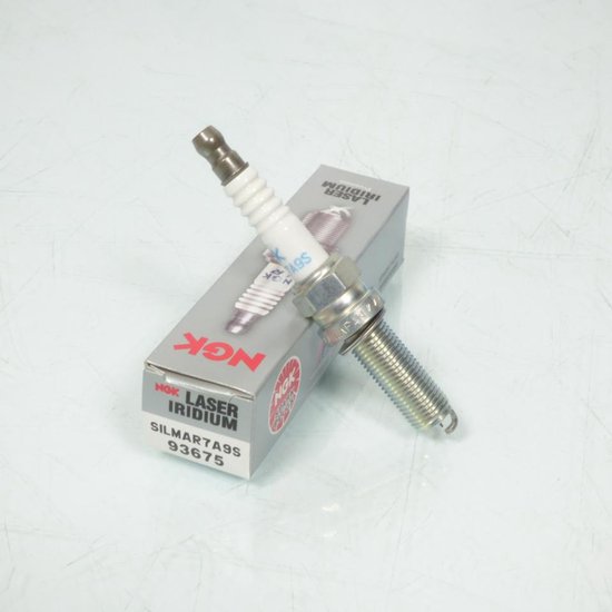 Bougie d'allumage NGK pour Auto SILMAR7A9S / 93675 / 31909-HL4-003 Neuf ...
