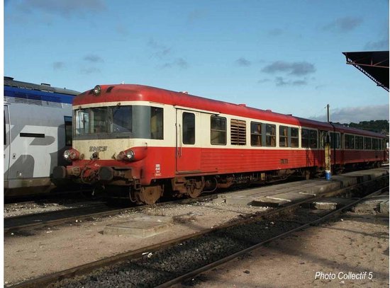Jouef - Sncf Ead 2-unit Railcar X 4500 Red And Cream (12/20) * - JOU ...