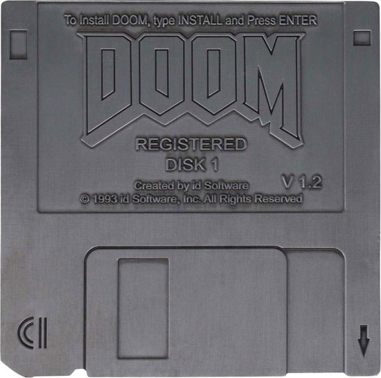 FaNaTik Doom - Replica Floppy Disc Replica | bol