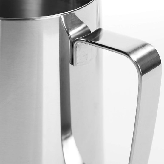 Melkkan - roestvrijstalen melkkan om op te schuimen - melkopschuimkan ...