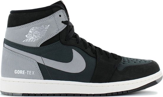 Nike Air Jordan 1 Retro High Element, Gore-Tex Noir Particule Gris ...