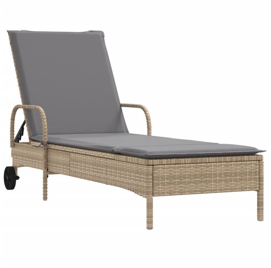 vidaXL Ligbed met wielen en kussen poly rattan beige - Ligbed ...