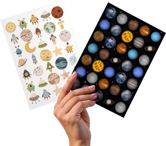 2 Grote Stickervellen Ruimte en Planeten - Stickervellen Kind ...