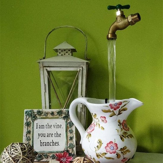 Water Feature Fontein Onzichtbare Vloeiende Uitloop Gieter Fontein ...