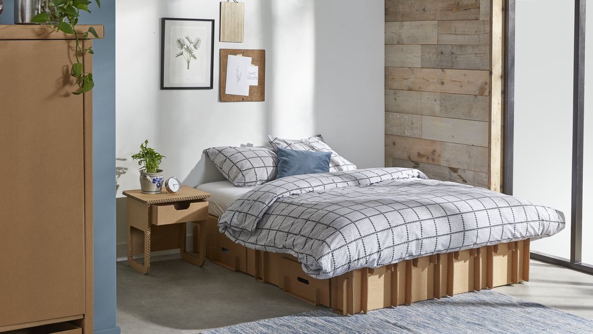 Kartonnen Boog Bed - Matras: 180 x 210 cm (210x180x30 cm bed: 186 x ...