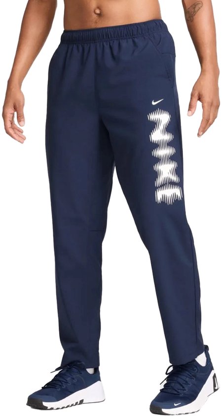 Nike form dri-fit in de kleur marine. | bol