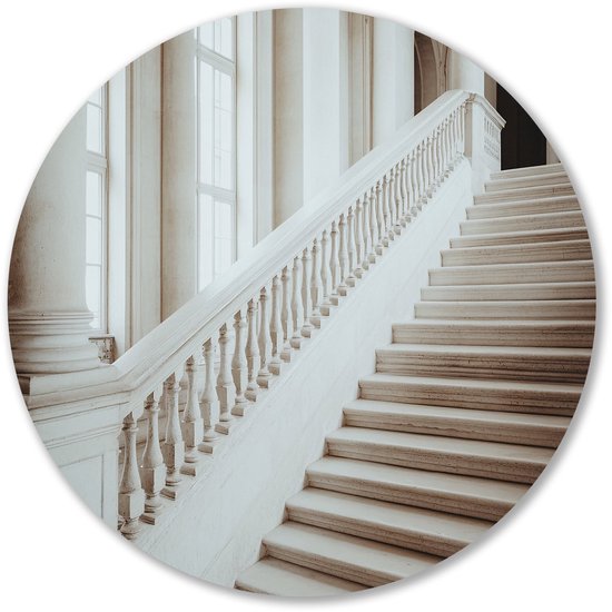 Klassieke trap met grote ramen - Trap wandcirkels - Wandschaal ...