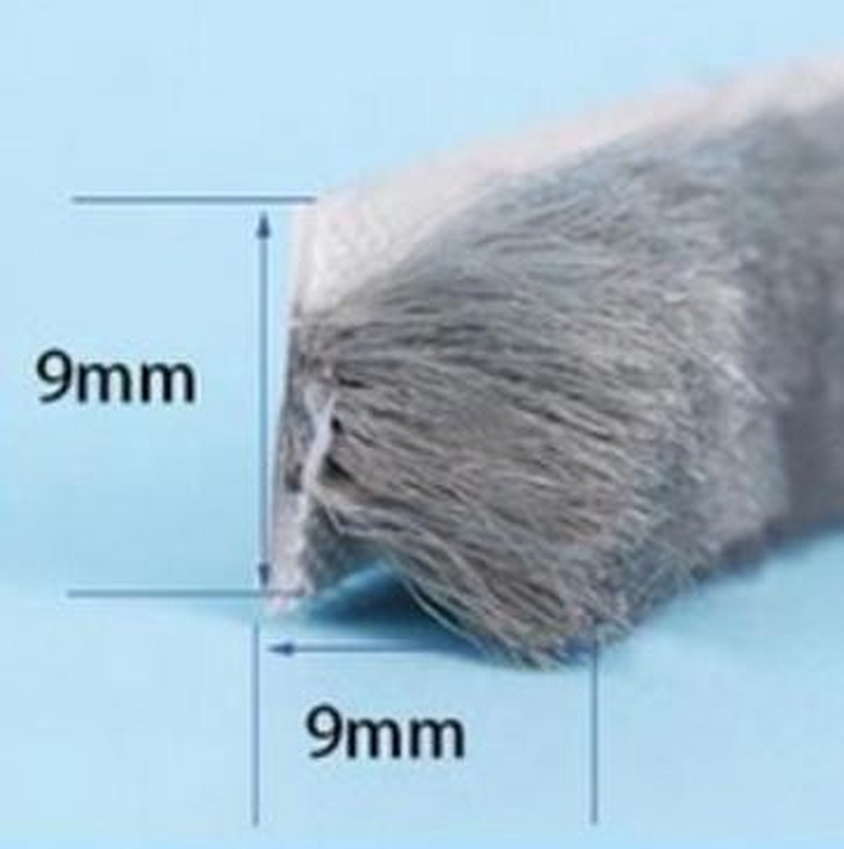 bol.com | Zelfklevende tochtstrip - 1 Meter - 9mm breed - Tochtstrip ...