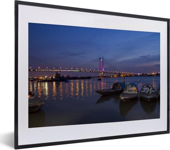 Fotolijst incl. Poster - boten in het water bij Calcutta in India ...
