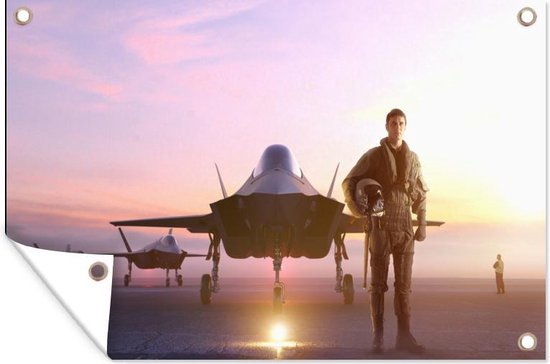 Tuindecoratie Piloot staat naast zijn straaljager - 60x40 cm ...