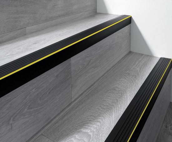 Zelfklevend Antislip Trapprofiel PVC Kunststof Hoekprofiel Zwart ...
