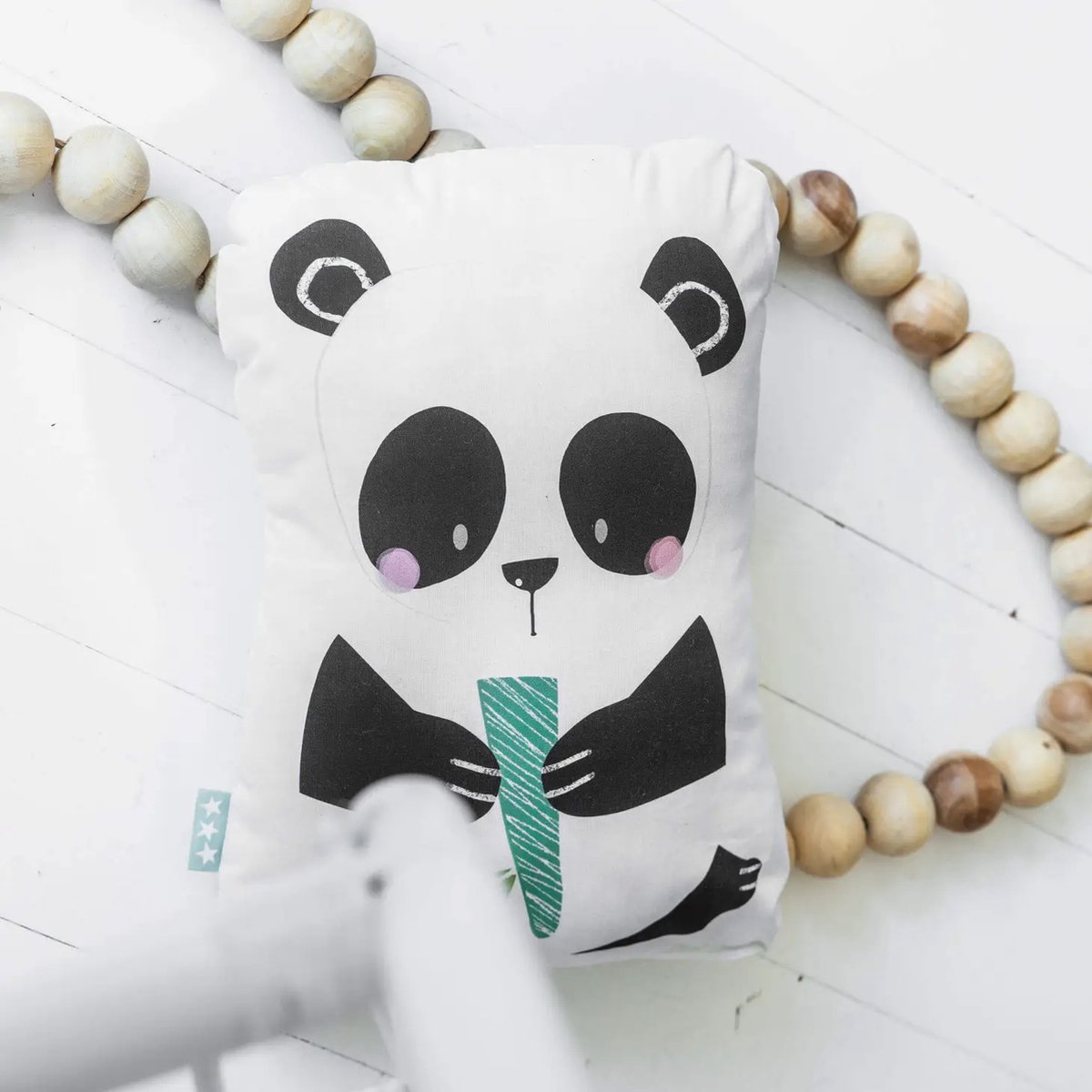 Happy Friday Panda kinderkussen wit | bol.com