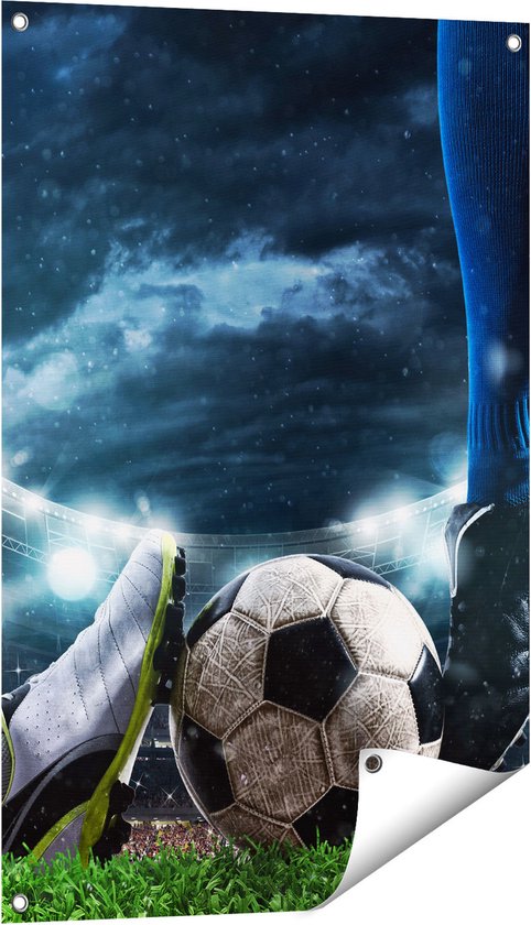 Gards Tuinposter Voetbal Sliding op de Bal in het Stadion - 60x90 cm - Tuindoek -... | bol.com