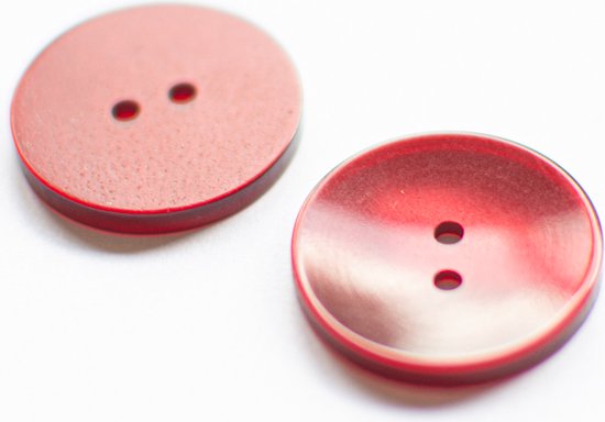 Knopen 10 stuks - rood 23mm - rode knoop met twee gaatjes | bol