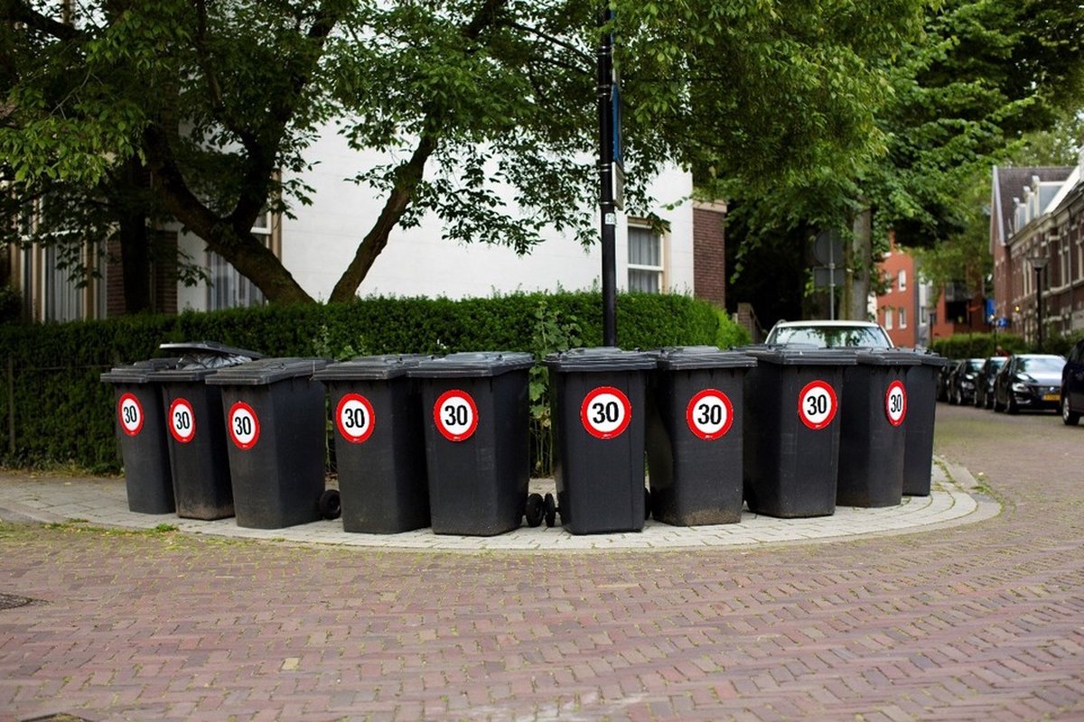 2x 30km per uur sticker 30cm - Snelheidssticker 30 km per uur ...