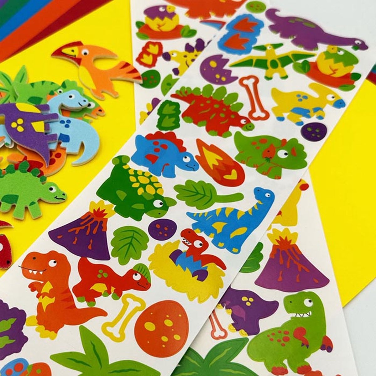 Stickerpakket Dinosaurus Klein - Stickers - Peuters en Kleuters ...