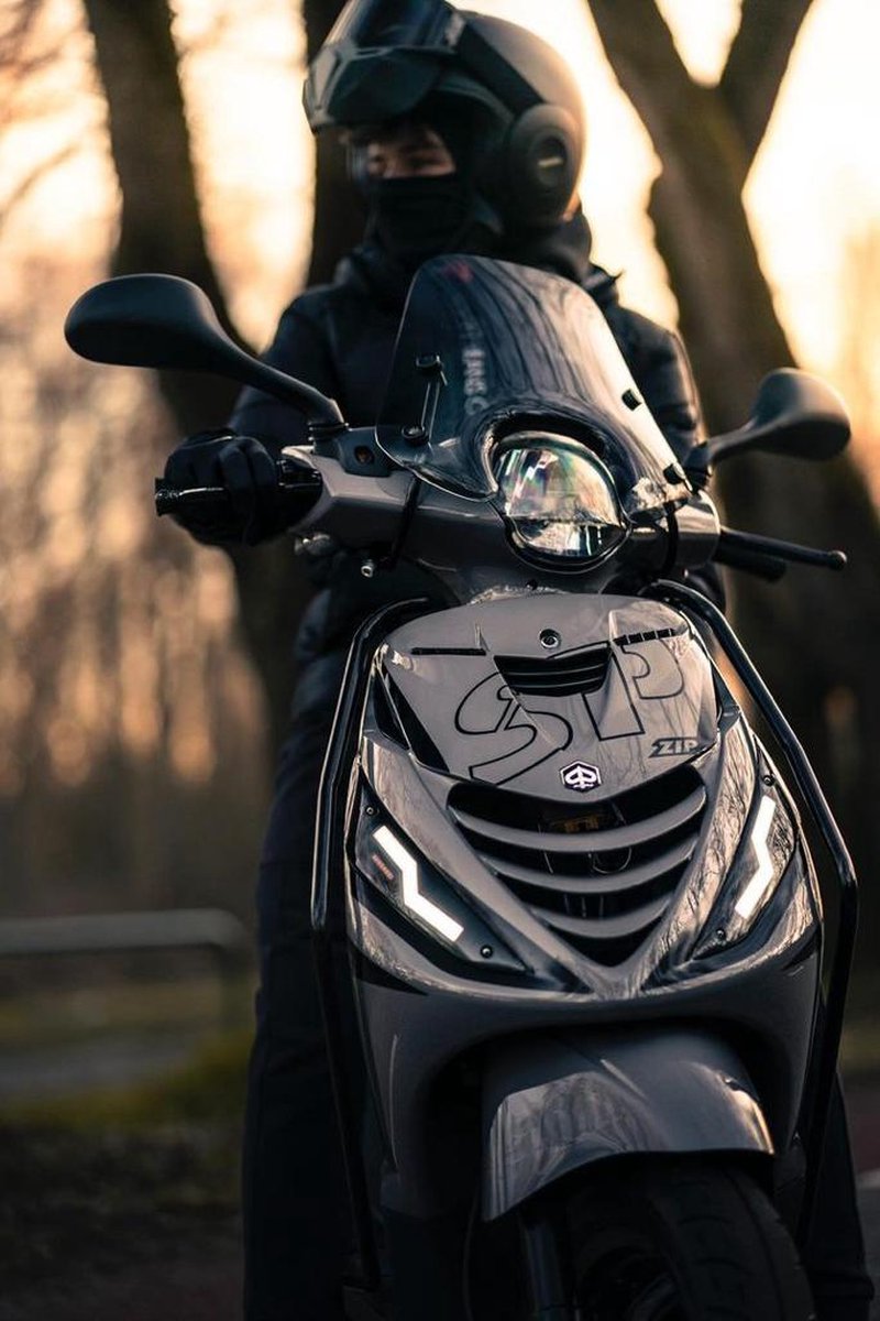 Piaggio Zip Stickerset - Full Led Stickerset - Zip SP - Scootersticker ...