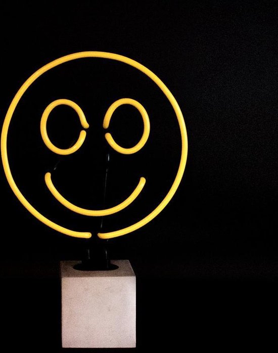 Locomocean-neon op betonnen standaard-smiley | bol