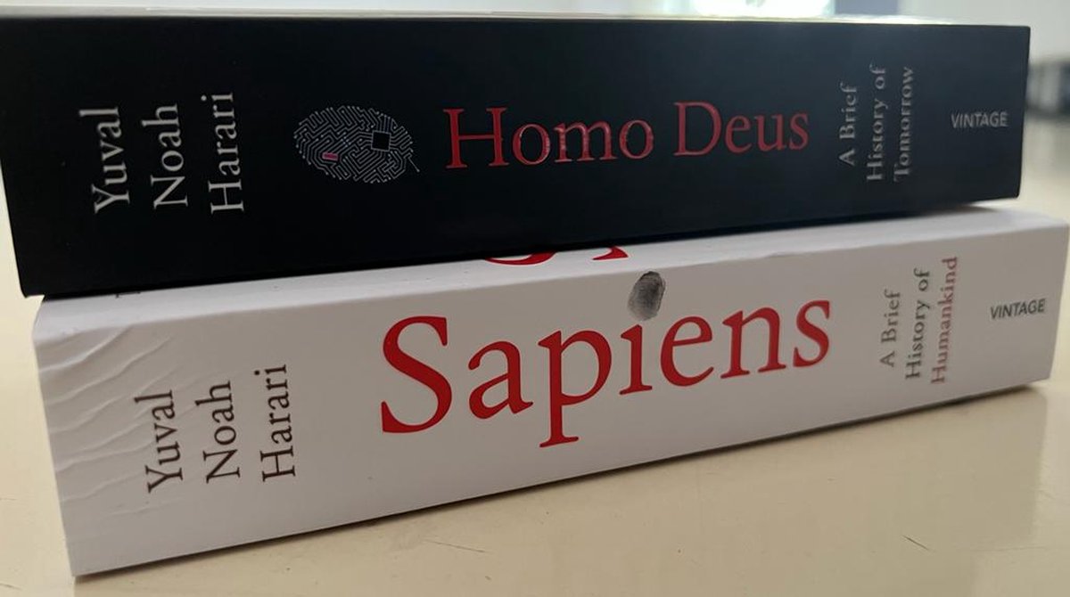 Sapiens : A Brief History of Humankind & Homo Deus : A Brief History of ...