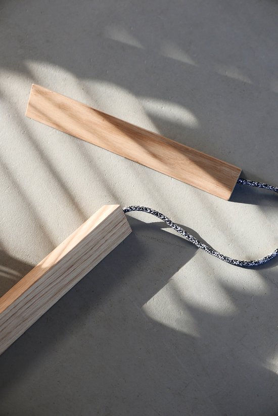 Vij5 - Chaku design onderzetter door KellerFreyschmidt - eikenhout ...