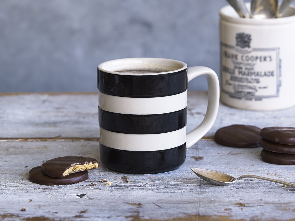Cornishware Mugs Black 10oz/28cl (set van 4) - zwart wit gestreept mok ...