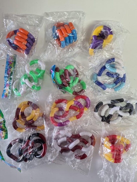 Friemel ketting uitdeel 12 pcs - Friemel ketting 12 Stuks | fidget toys ...