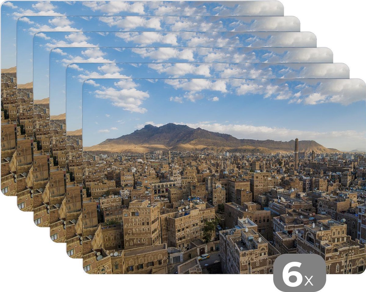 Set de table - Jabal an Nabi Shu'ayb montagnes derrière Sanaa au Yémen ...
