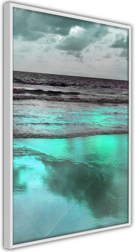 Iridescent Sea. | bol.com