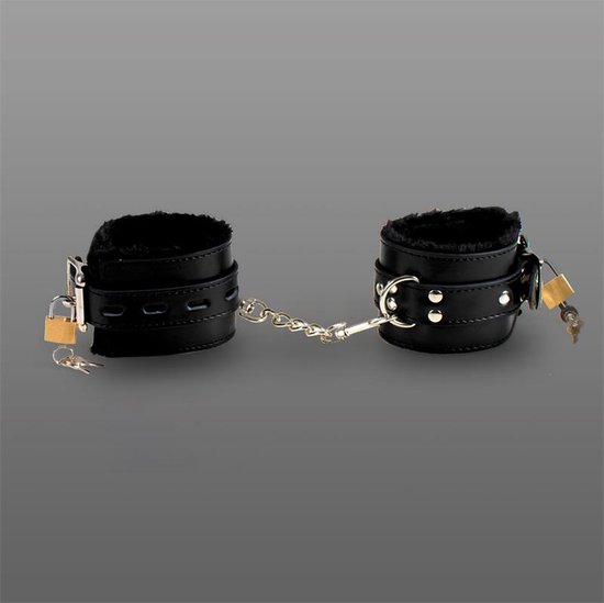 Velvety Padded Handcuffs Black | bol