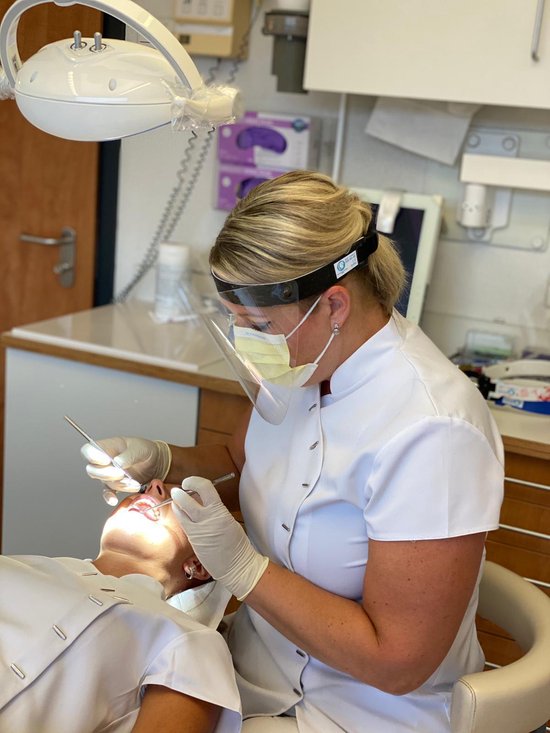 Écran facial de différentes conceptions - Écran facial - Écran facial ...