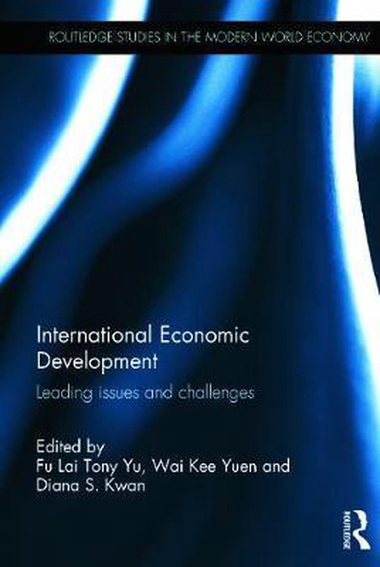 International Economic Development | 9780415661522 | Boeken | bol.com