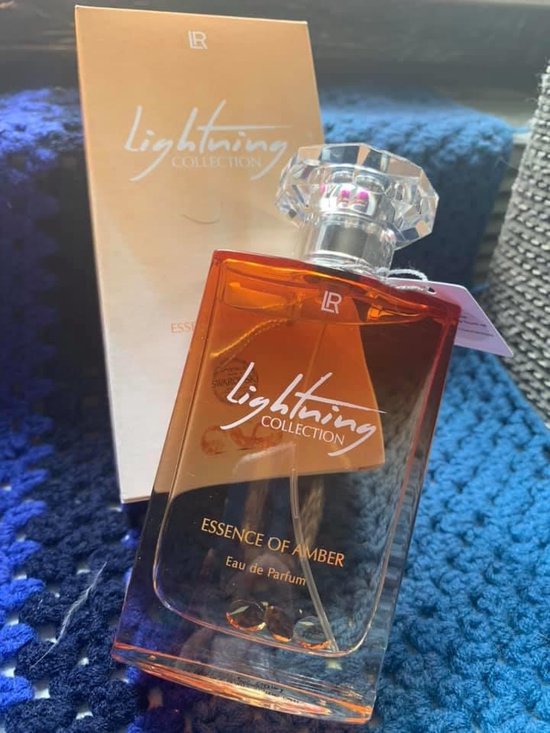 Lightning Collection Eau de Parfum - Essence of Amber | bol
