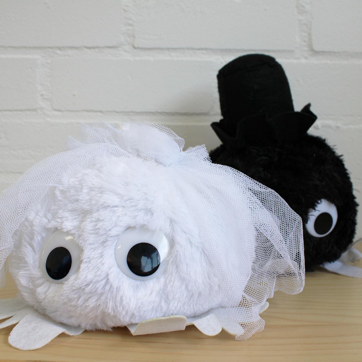 Mega Wuppies - Bruidspaar Poppetjes - Man en Vrouw - Bruiloft Decoratie ...