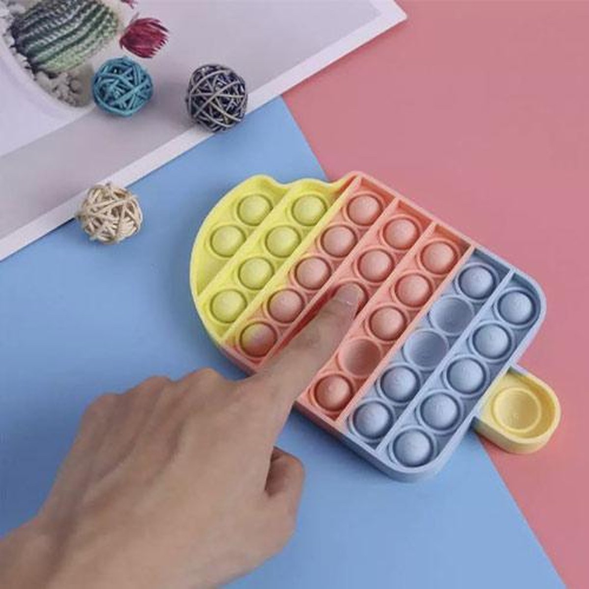 fidget toys - pop it set - ijsje pop it - mood knuffel roze geel ...