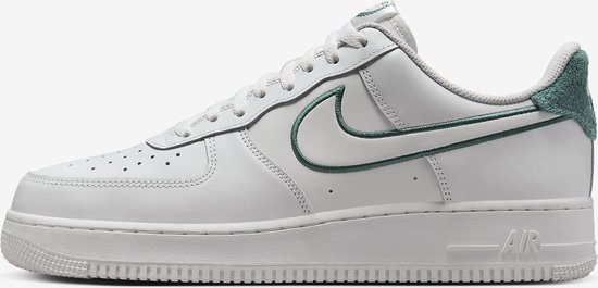 Nike - Air Force 1 '07 LV8 - Sneakers - Mannen - Wit/Groen - Maat 44 | bol