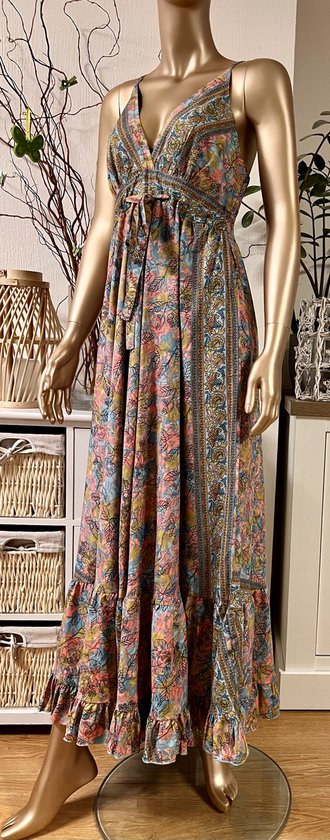 MAXI JURK | HEERLIJK LUCHTIGE BOHO JURK MET VROLIJK PATROON | ONDEKTE RUG | bol.com