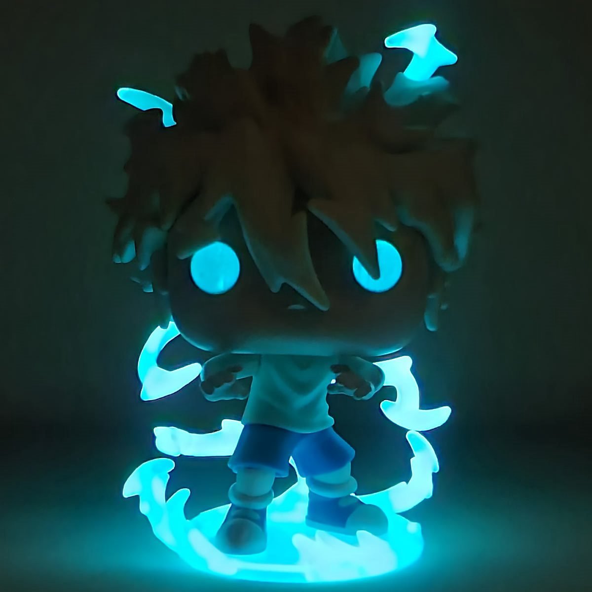 Funko Pop! Anime : Killua Zoldyck #1106 Special Edition Exclusive GLOW ...