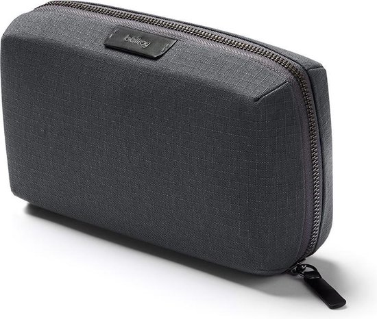 Bellroy Tech Kit (Black) | bol.com
