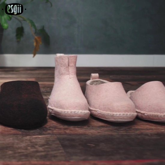 Vilten dames sloffen Stitch seagreen Colour:Zeegroen/ Ecru Size:38.5 | bol