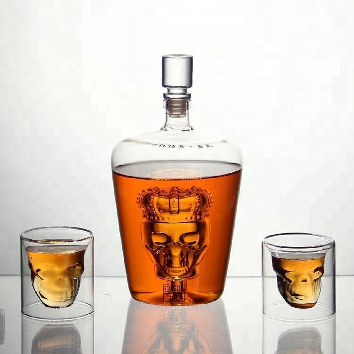 Nicholas & Ryan Whisky's - Decanteerkaraf - Egypt skull - Luxe Whiskey ...