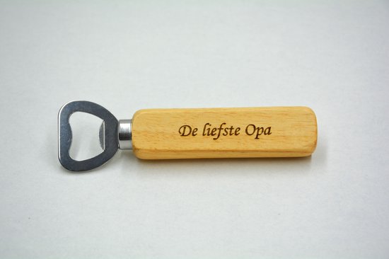 Houten flesopener - Bieropener - met tekst De liefste Opa gegraveerd | bol